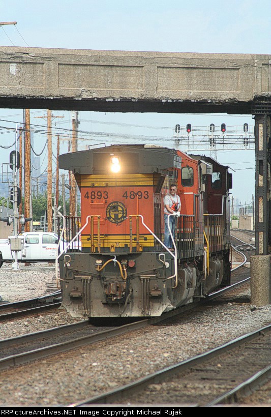 BNSF 4893